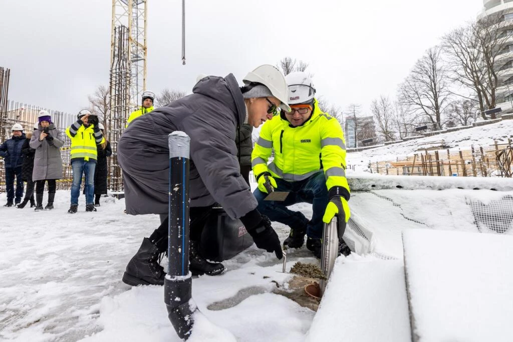 FOTOGALERII: Laferme kompleks Pirita tee ääres sai nurgakivi